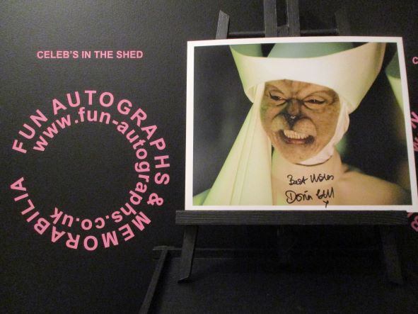 Actress Photographs 10x8 - Autographed