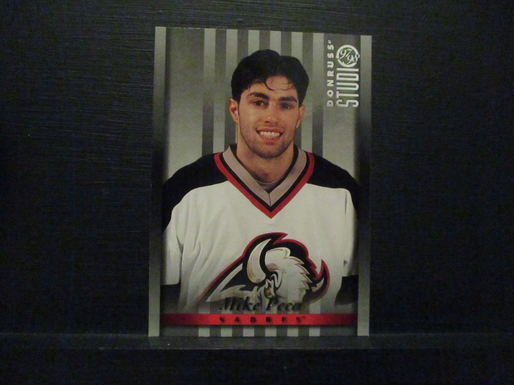 1997 Ice Hockey NFL Trading Cards Single